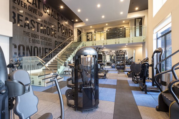 DOMAIN HEIGHTS - Updated July 2024 - 83 Photos & 13 Reviews - 401 W ...