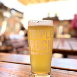 TRIPLE ROCK BREWERY & ALE HOUSE - Updated November 2024 - 752 Photos ...