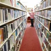 JONES LIBRARY - Updated December 2025 - 12 Photos - 101 University Dr ...