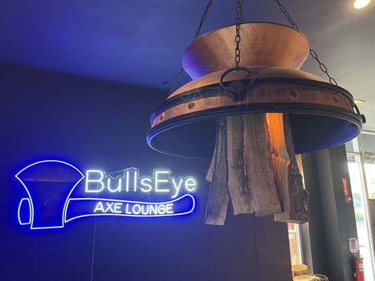 BULLSEYE AXE LOUNGE X RAGE ROOM - Updated October 2025 - 11 Photos ...