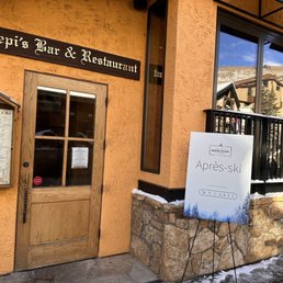 PEPI’S BAR & RESTAURANT - Updated January 2026 - 372 Photos & 440 ...