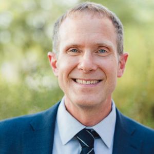 SHANE MARTIN, MD - Updated April 2025 - 14 Reviews - 20401 N. 73rd St ...