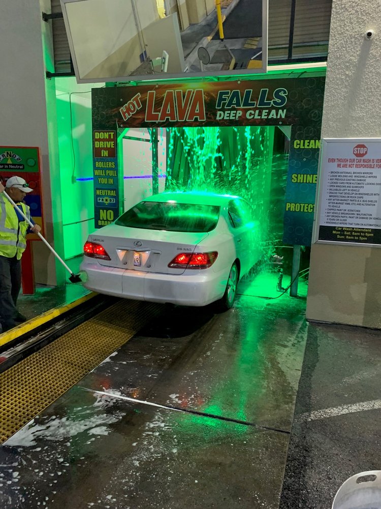 Freaky Fast Car Wash, Las Vegas | Roadtrippers