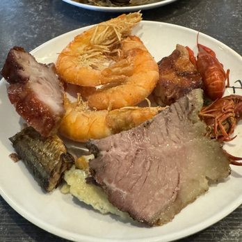FEAST BUFFET - Updated January 2025 - 2366 Photos & 1476 Reviews - 485 ...