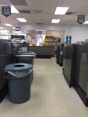 LAUNDRY PALACE - Updated December 2025 - 33 Photos & 75 Reviews - 140 S ...