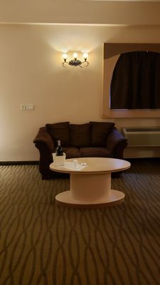 LOOP INN MOTEL - Updated June 2025 - 64 Photos & 44 Reviews - 1 Rodgers ...