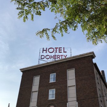 Doherty Hotel - Takeout & Delivery - 70 Photos & 39 Reviews - Hotels ...