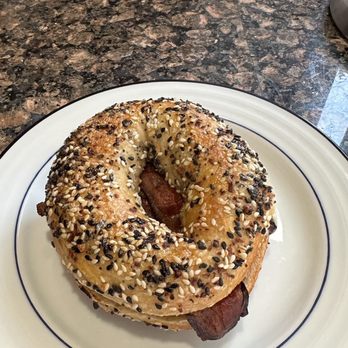 THE BLUE HOUSE BAGEL CO. & CAFE - Updated June 2024 - 182 Photos & 86 ...