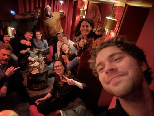 SCARLET LOUNGE - Updated September 2025 - 60 Photos & 99 Reviews - 468 ...