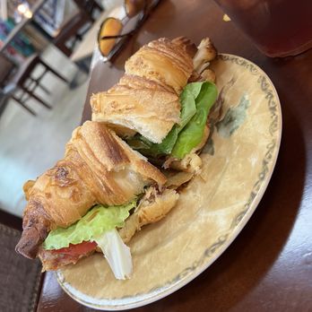 WHEN PIE MEETS BREAD - Updated March 2025 - 87 Photos & 98 Reviews - 1768 Churn Creek Rd ...