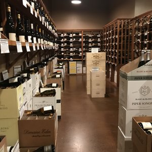 HI-TIME WINE CELLARS - 710 Photos & 1035 Reviews - 250 Ogle St, Costa ...