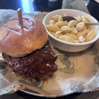 HOPCAT - Updated December 2025 - 405 Photos & 664 Reviews - 300 Grove ...