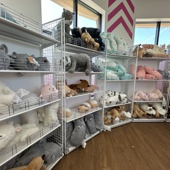 DAISO - Updated December 2025 - 28 Photos - 5632 W Broadway Ave ...