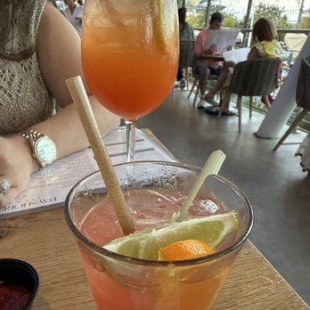 BAYSHORE CLUB BAR & GRILL - Updated March 2025 - 1224 Photos & 883 ...