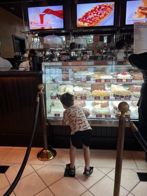 THE CHEESECAKE FACTORY - SAN JUAN - 223 Photos & 75 Reviews - Av ...