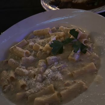 CONNECTED RESTAURANT - 148 Photos & 208 Reviews - 3218 N Dries Ln ...