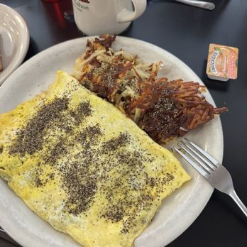 THE RED HUT CAFE - Updated December 2025 - 94 Photos & 210 Reviews ...