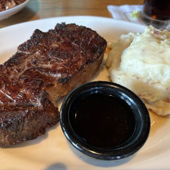 CLARK’S SEAFOOD AND CHOP HOUSE - Updated June 2025 - 383 Photos & 578 ...