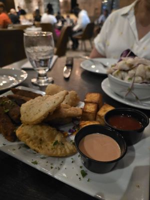 METROPOL RESTAURANT & BAR - CONVENTION CENTER - Updated April 2025 ...