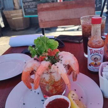 SANTA BARBARA SHELLFISH COMPANY - Updated 2024 - 5942 Photos & 2916 ...