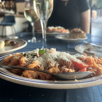 FLOUR & BARREL - Updated December 2025 - 130 Photos & 76 Reviews - 400 ...