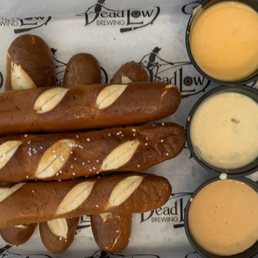 DEAD LOW BREWING - Updated April 2025 - 275 Photos & 172 Reviews - 5959 ...