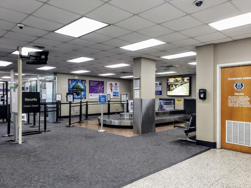 TEXARKANA REGIONAL AIRPORT - Updated August 2024 - 24 Photos & 17 ...