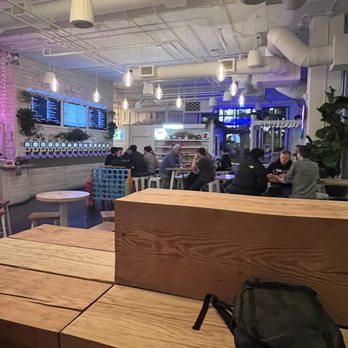 TAPSTER SEATTLE - Updated June 2024 - 222 Photos & 138 Reviews - 1011 ...