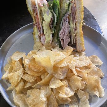 FROTH - Updated June 2024 - 186 Photos & 111 Reviews - 1515 W Monroe ...