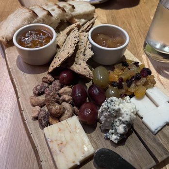 TOASTED OAK GRILL & MARKET - 589 Photos & 685 Reviews - 27790 Novi Rd ...