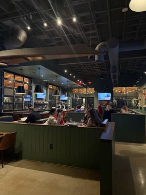 BEECHWOOD TAVERN - Updated June 2026 - 10 Reviews - 3705 Northside Pkwy ...