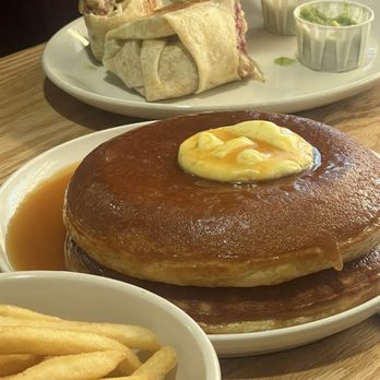 MIDDLE CHILD CLUBHOUSE - Updated December 2024 - 744 Photos & 281 ...