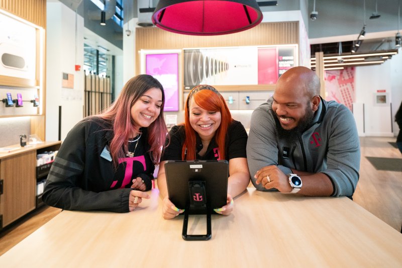 T-MOBILE EXPERIENCE STORE - Updated June 2025 - 16 Photos & 74 Reviews ...