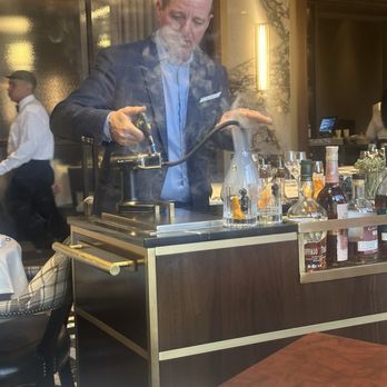 980 PRIME - Updated October 2025 - 97 Photos & 51 Reviews - 201 E ...