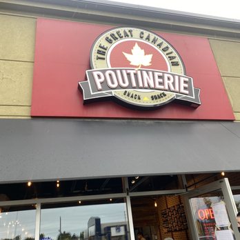 THE GREAT CANADIAN POUTINERIE - Updated December 2025 - 25 Photos & 12 ...