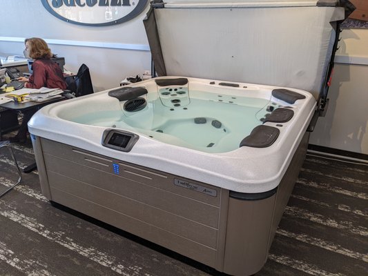 PARADISE VALLEY SPAS - Updated October 2025 - 23 Photos & 39 Reviews ...