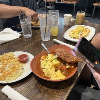 FOLK ART - Updated February 2025 - 425 Photos & 281 Reviews - 174 W ...