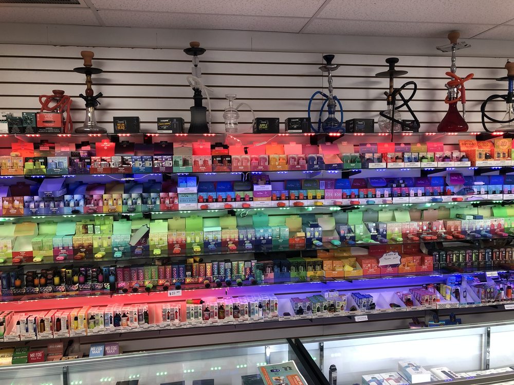 SMOKE & VAPE - Updated October 2025 - 11 Photos - 5618 Columbia Pike ...