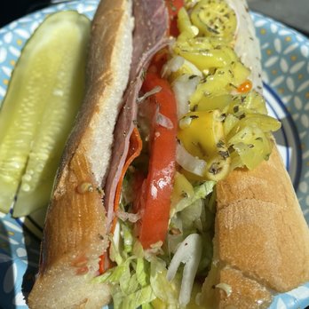 DEE’S DELI - 85 Photos & 131 Reviews - 1296 Cranston St, Cranston ...