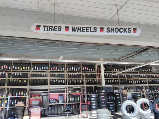 UNITED TIRES AND WHEELS - Updated September 2025 - 20 Photos & 37 ...