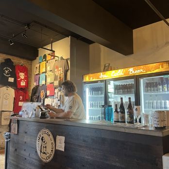 OFF COLOR BREWING - MOUSETRAP - Updated October 2024 - 322 Photos & 200 ...