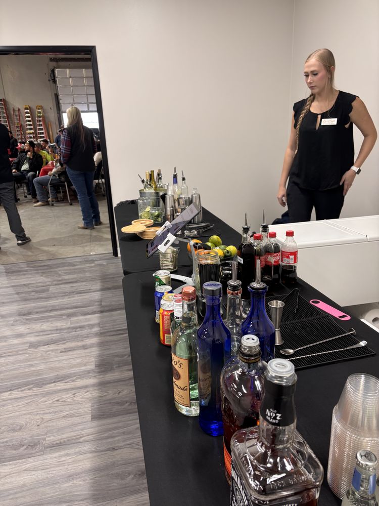 THE PREMIUM POUR - Updated December 2025 - 14 Photos - Austin, Texas - Bartenders - Phone Number ...