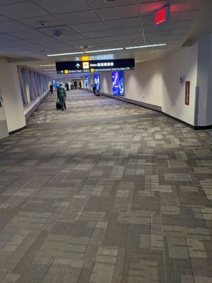 MSP Airport - Terminal 2 Humphrey, Humphrey Dr, Minneapolis, MN ...