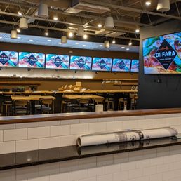 DI FARA PIZZA TAVERN - Updated January 2025 - 222 Photos & 257 Reviews ...