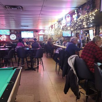 PIPER INN - Updated October 2025 - 359 Photos & 347 Reviews - 2251 S ...