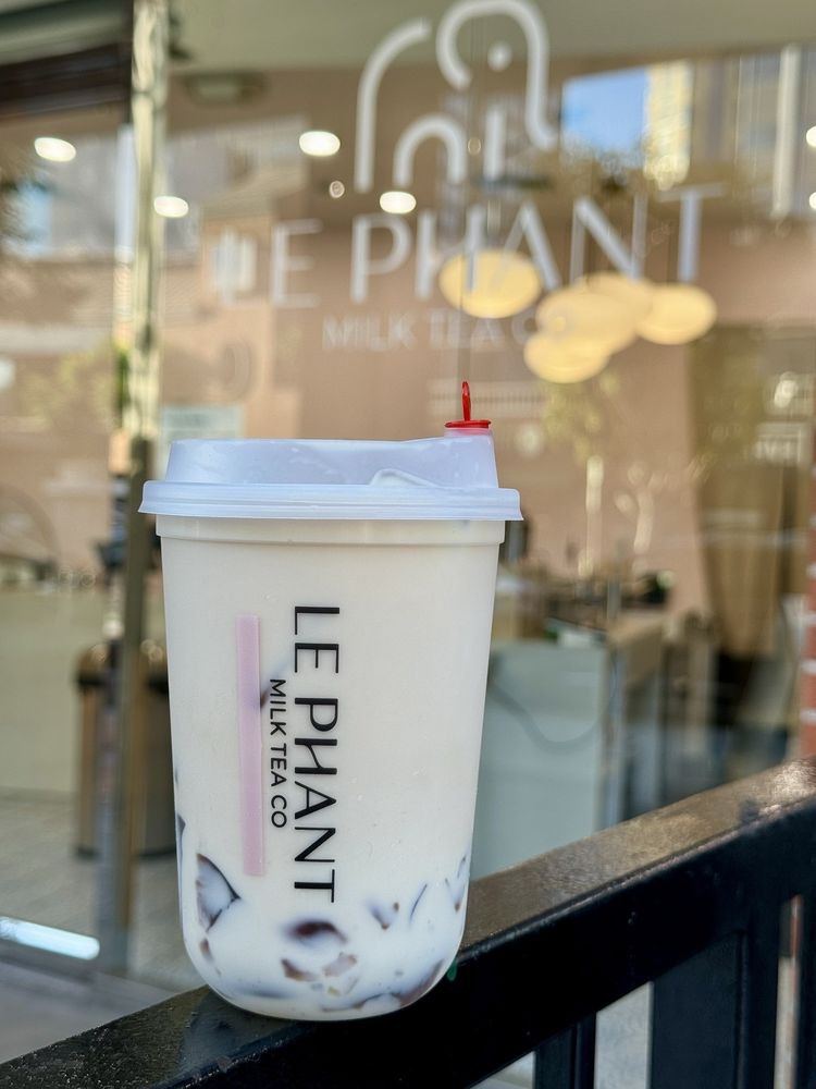 LE PHANT MILK TEA - Updated February 2025 - 32 Photos & 33 Reviews ...