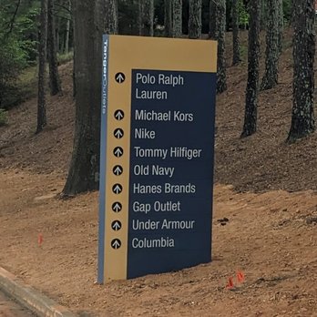 TANGER OUTLETS LOCUST GROVE - Updated December 2025 - 117 Photos & 119 ...