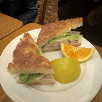 BROKEN ROCKS CAFE & BAKERY - Updated August 2025 - 171 Photos & 255 ...