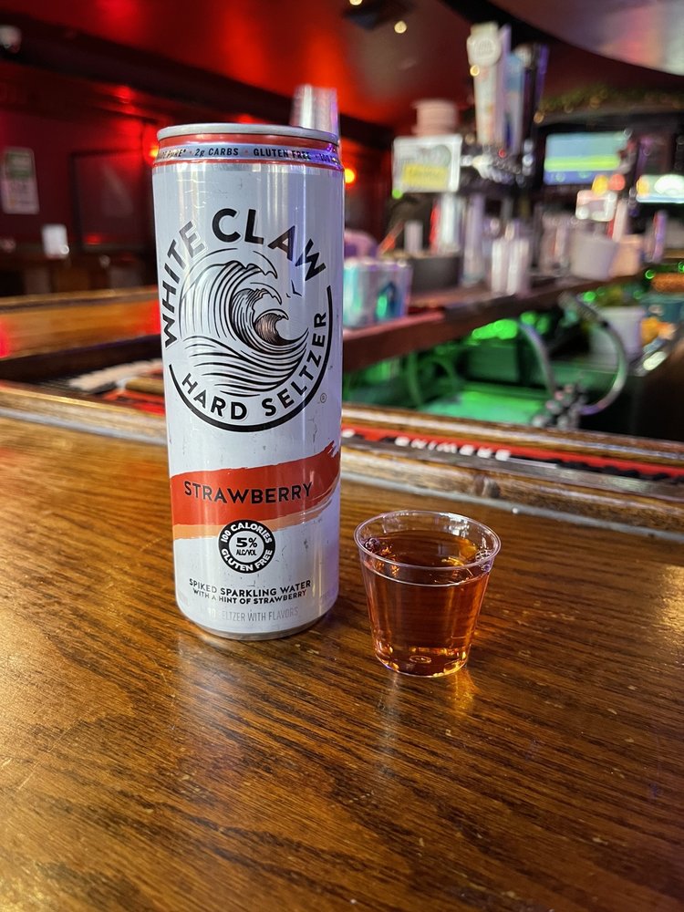 ALLIGATOR LOUNGE - 176 Photos & 513 Reviews - 600 Metropolitan Ave ...