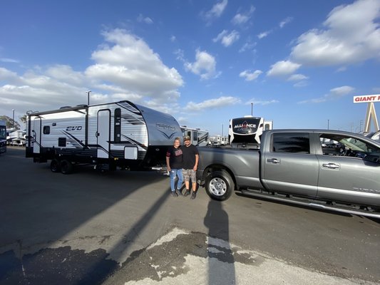 GIANT RV - Updated May 2025 - 187 Photos & 341 Reviews - 11111 Florence ...